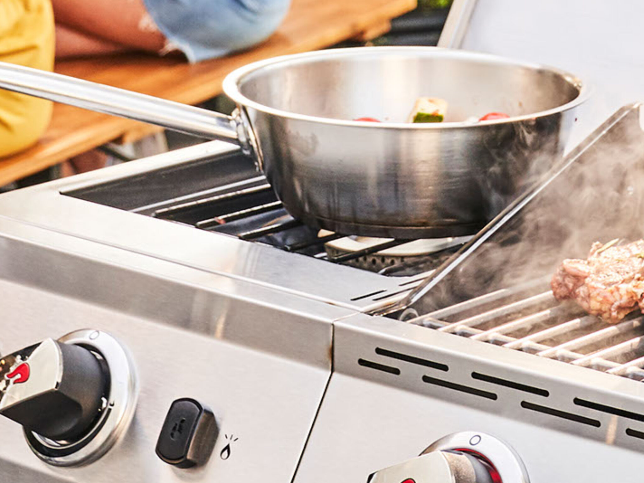 Char-Broil Performance Pro S 3-burners gas grill w/ side-burner